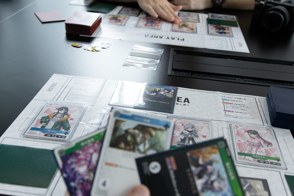 『Xross Stars』試遊会レポート：プレイヤー同士の駆け引きが面白い！推しが戦う本格派TCGを先行体験
